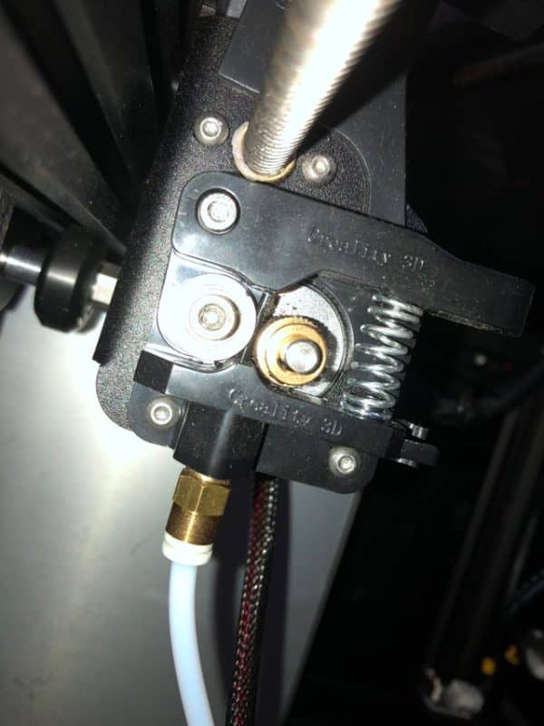 How to Remove Broken Filament From Your 3D Printer - 3D Printerly