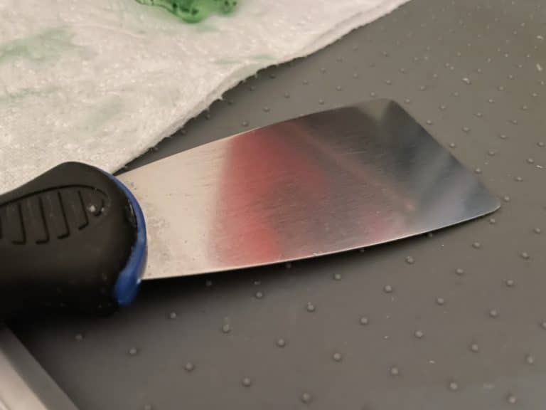 How To Remove A Resin Print Stuck To Build Plate Or Cured Resin 3D how-to-remove-a-resin-print-stuck-to-build-plate-or-cured-resin-3d
