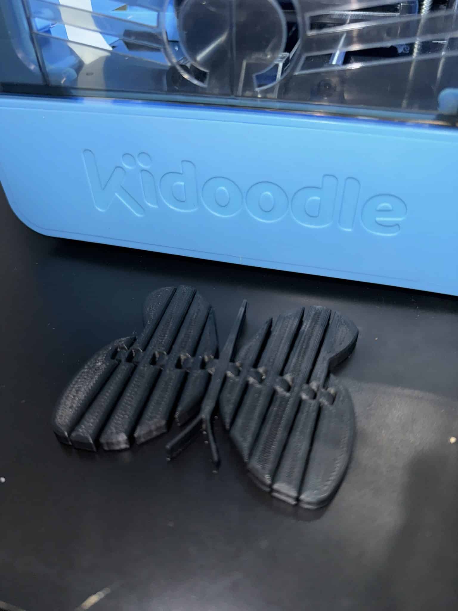 Kidoodle MiniBox A1 Review - Kid-Friendly 3D Printer - 3D Printerly