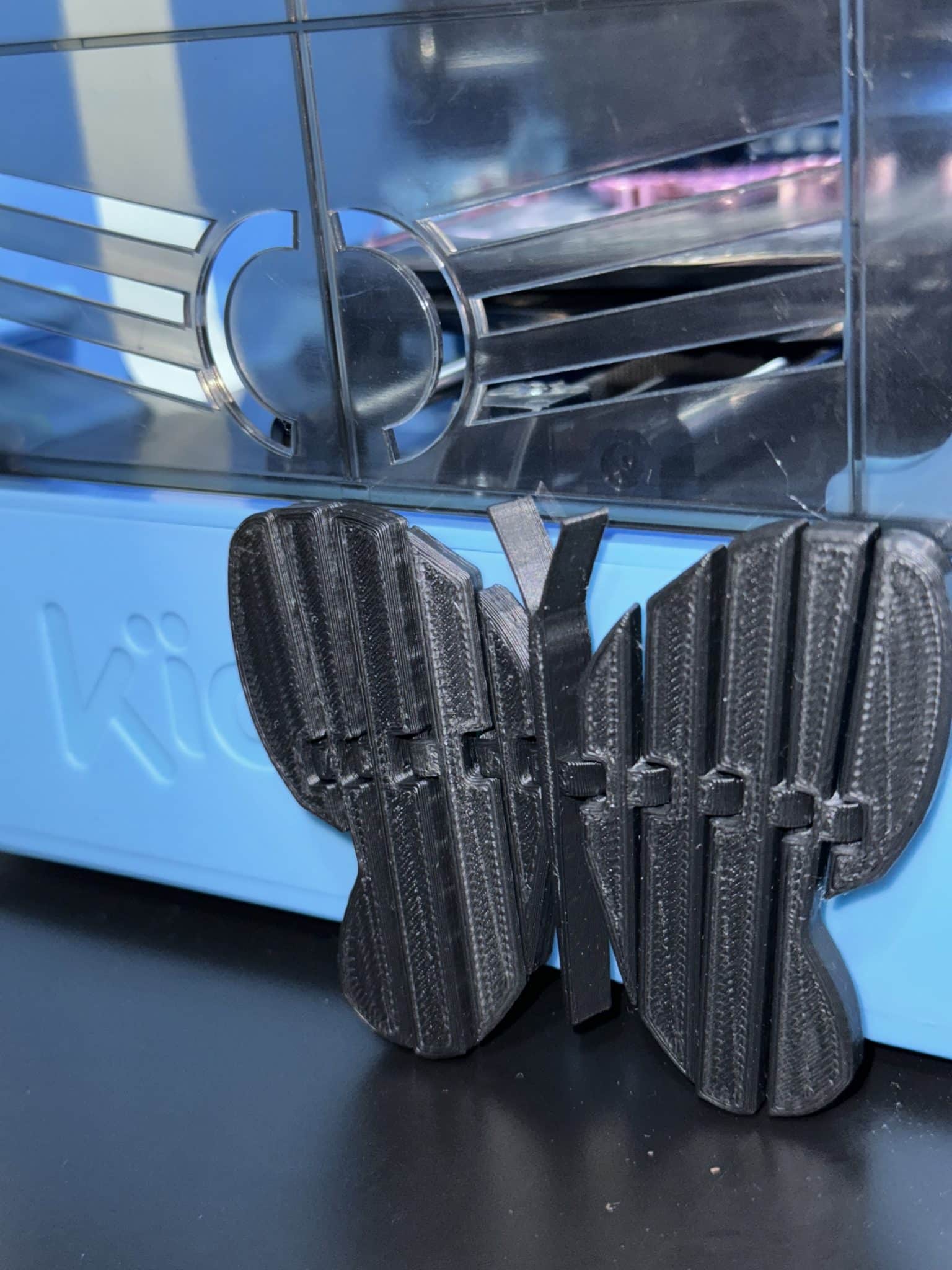 Kidoodle MiniBox A1 Review - Kid-Friendly 3D Printer - 3D Printerly